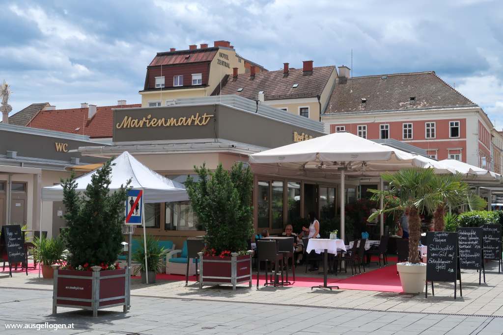 WIENER NEUSTADT Ausflug: 12 Sehenswürdigkeiten Tipps