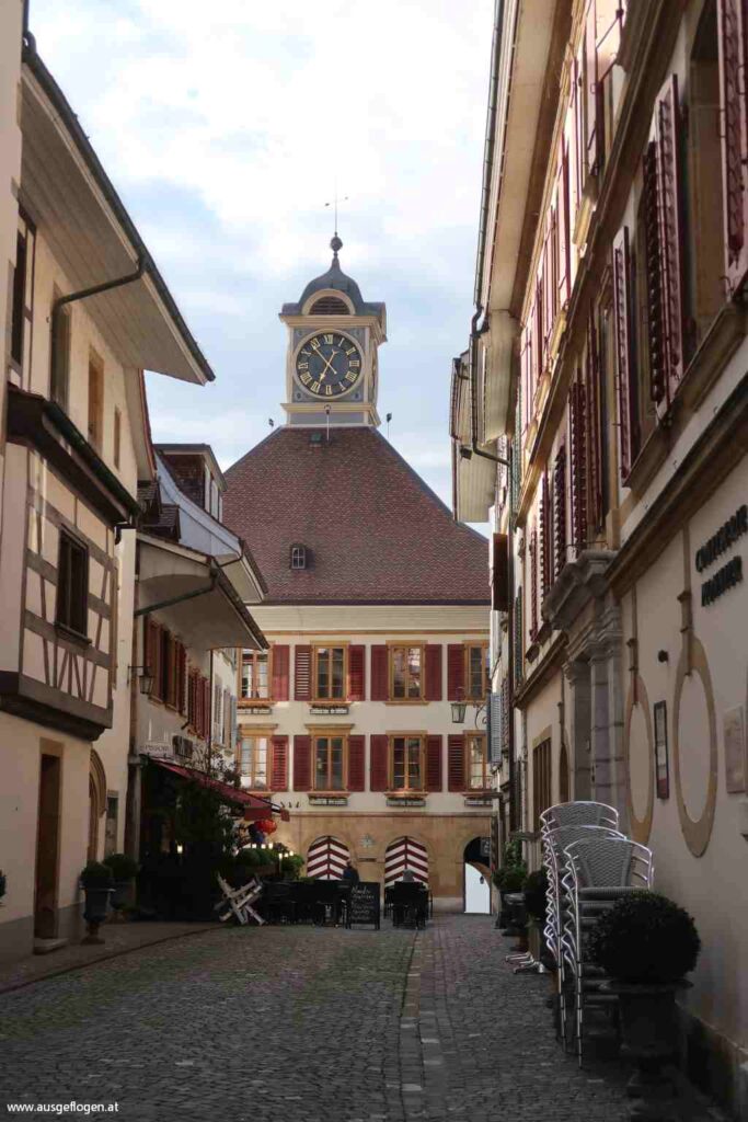 MURTEN: Ausflug in eine der schönsten Kleinstädte der Schweiz