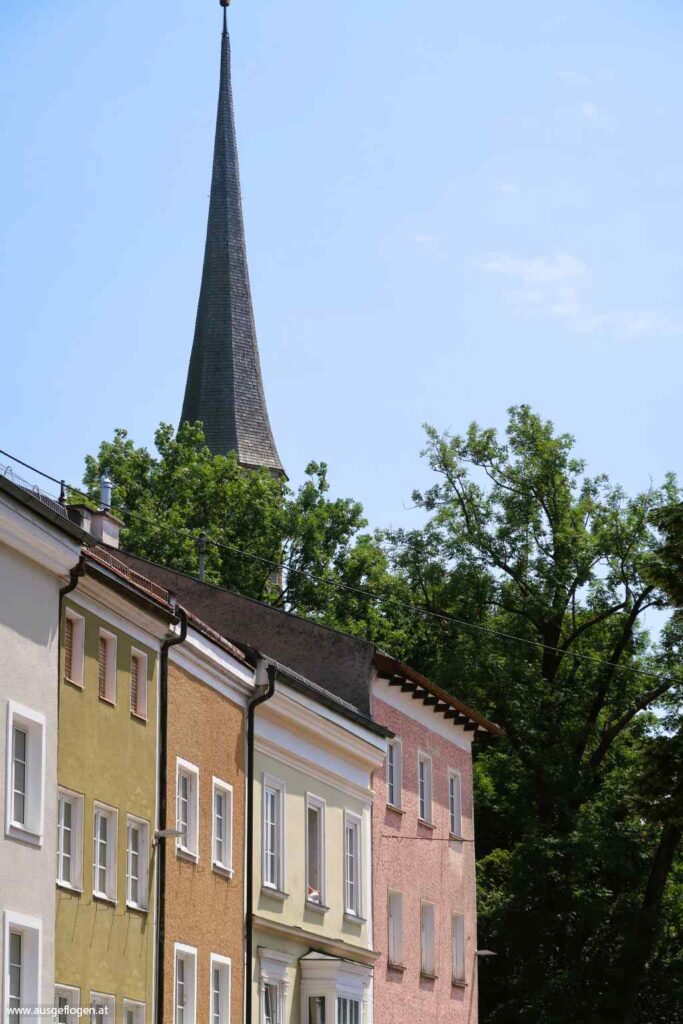 BRAUNAU am Inn: ein Grenztraum im Grenzraum